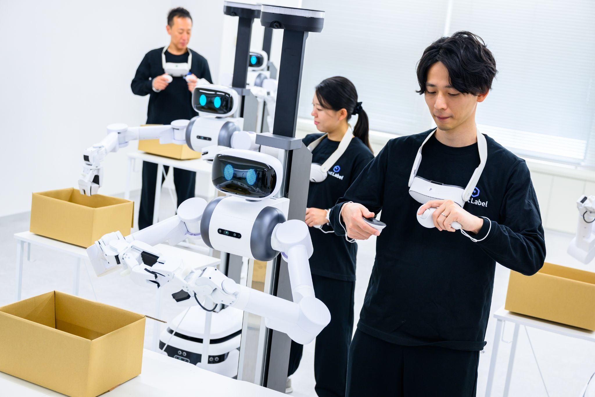 お知らせ｜ugoとFastLabelがAIロボティクス事業にて業務提携し研究開発やシステム間連携などで協業。両社で日本国内のAIロボティクス開発を協働で支援し産業界への貢献を目指します。 - ugo